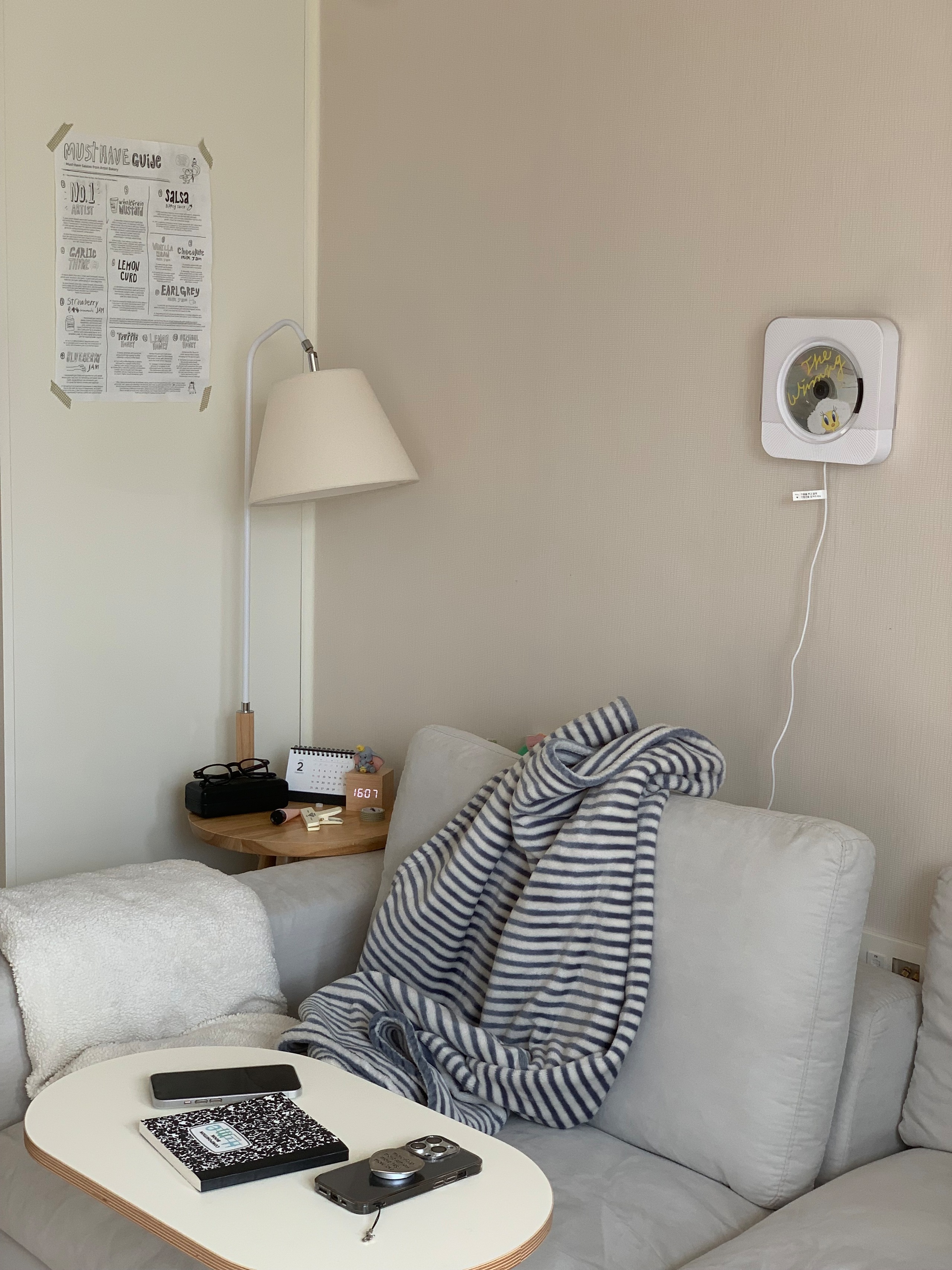 'NEW EA30 감성 CD플레이어 벽걸이 탁상용 CD플레이어 블루투스인아웃 업그레이드' 제품으로 꾸민 유저들의 스타일링샷 | 오늘의집 유저들의 집꾸미기