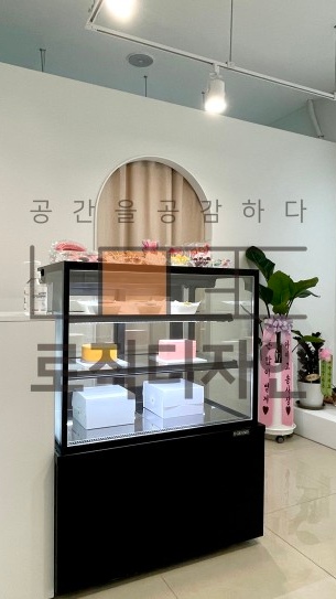 미니멀 감성의 연제구 연산동 케이크공방 5평 인테리어 라이프스타일 슈퍼앱 오늘의집