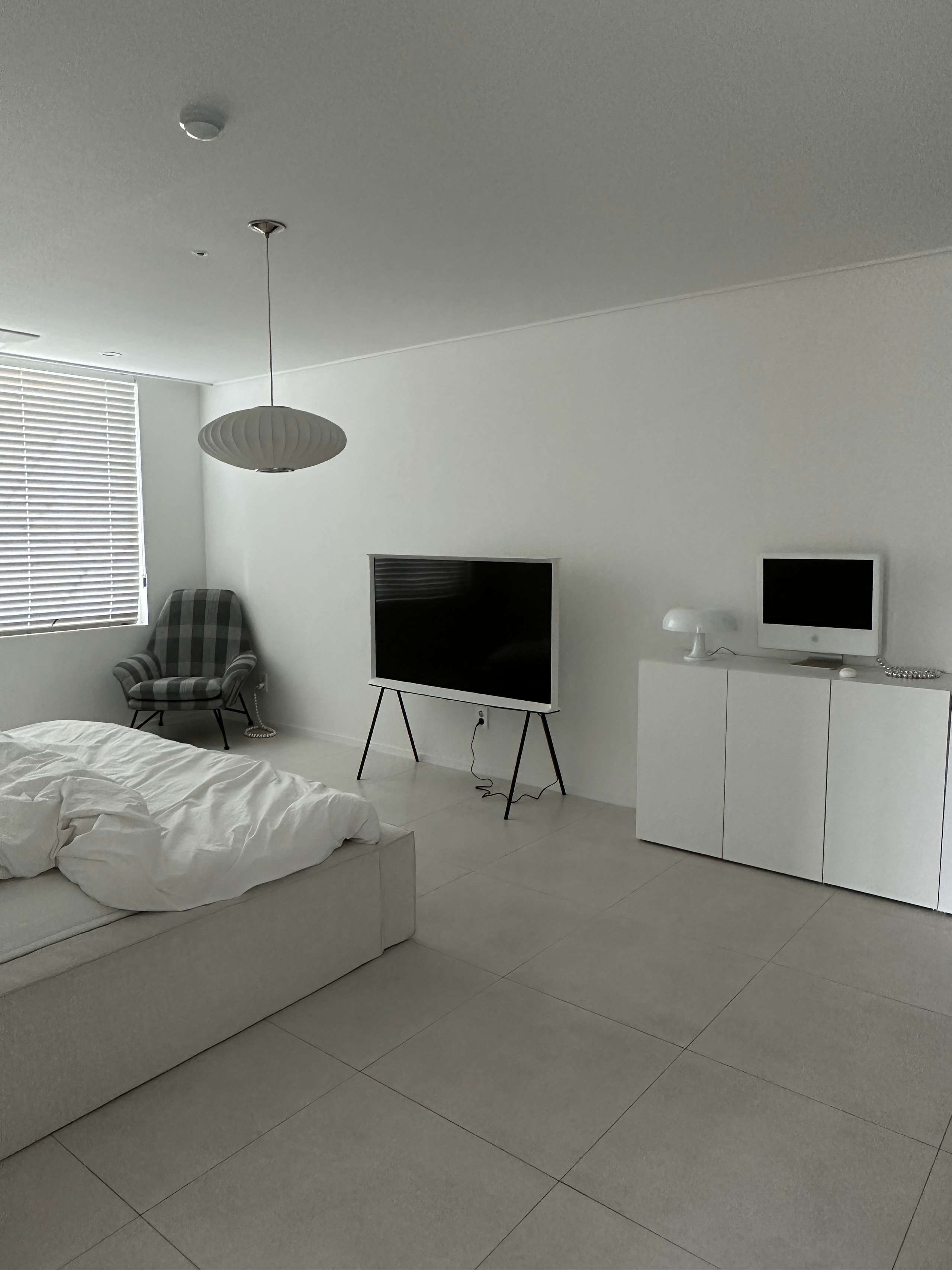 '플레인 E0 키높은 수납장 800 4colors' 제품으로 꾸민 유저들의 스타일링샷 | 오늘의집 유저들의 집꾸미기