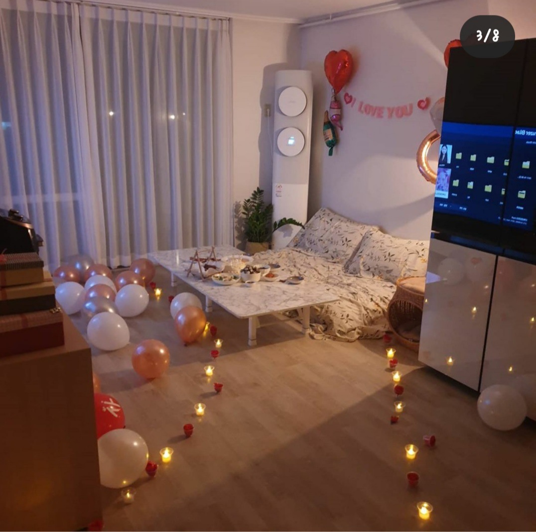 '하이그로시 대형쌍다리 4단 높이조절다리 접이식 테이블 1800x800' 제품으로 꾸민 유저들의 스타일링샷 | 오늘의집 유저들의 ...