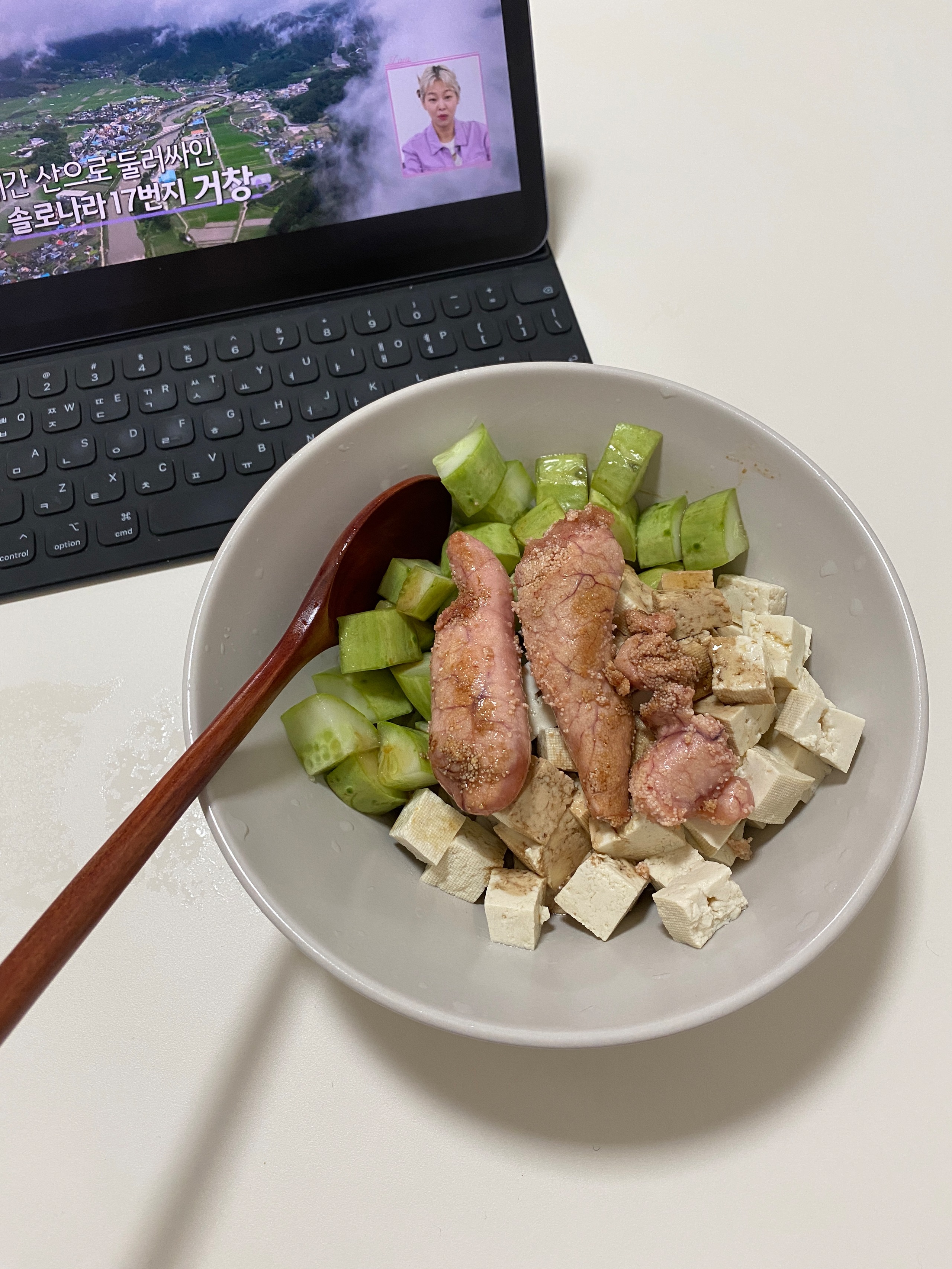 '국내산 한식기 도자기 면기 우동기 라면기 3color' 제품으로 꾸민 유저들의 스타일링샷 | 오늘의집 유저들의 집꾸미기