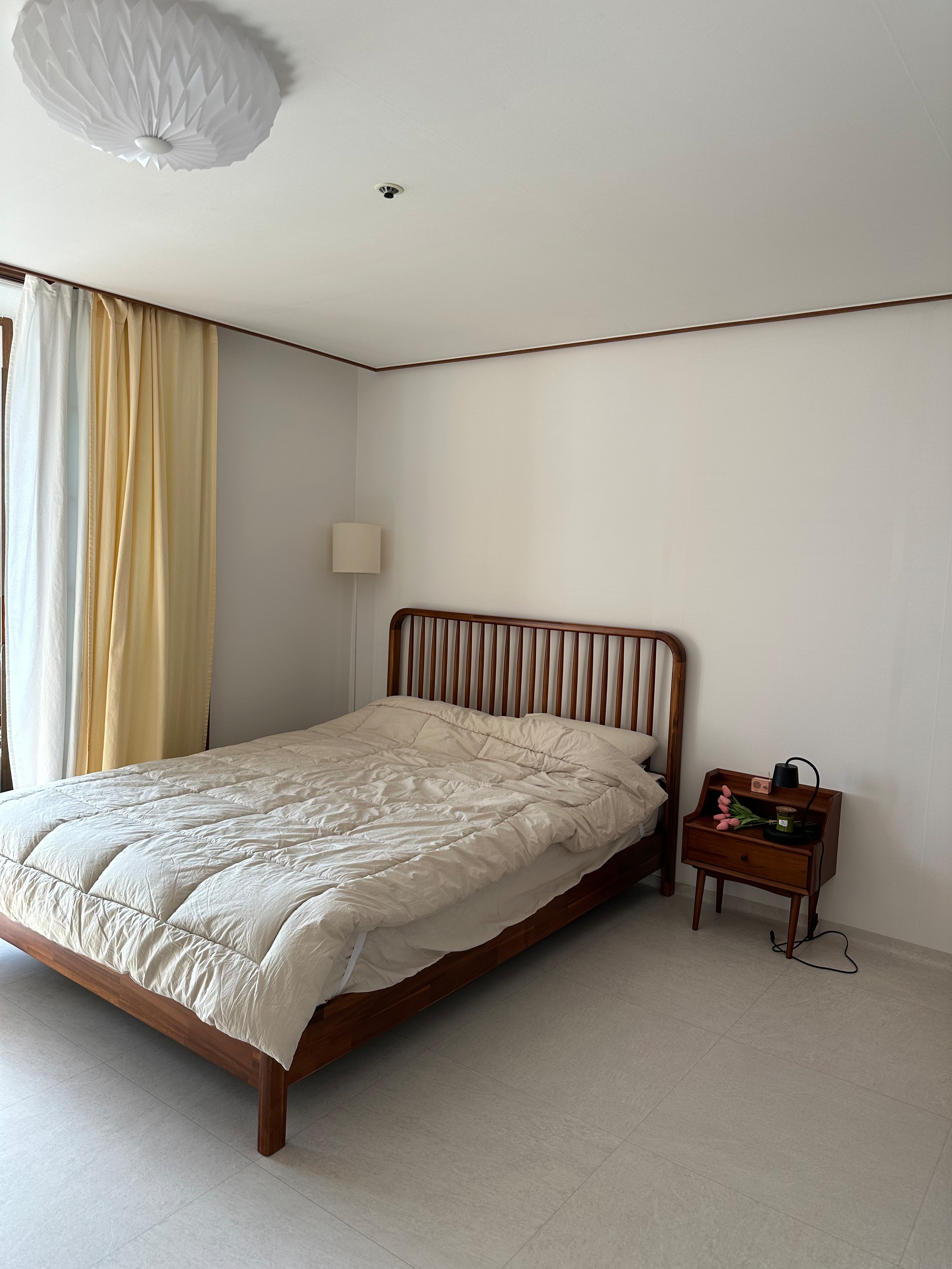 '진저 SE0등급 원목 침대 프레임(매트선택) SS/Q' 제품으로 꾸민 유저들의 스타일링샷 | 오늘의집 유저들의 집꾸미기