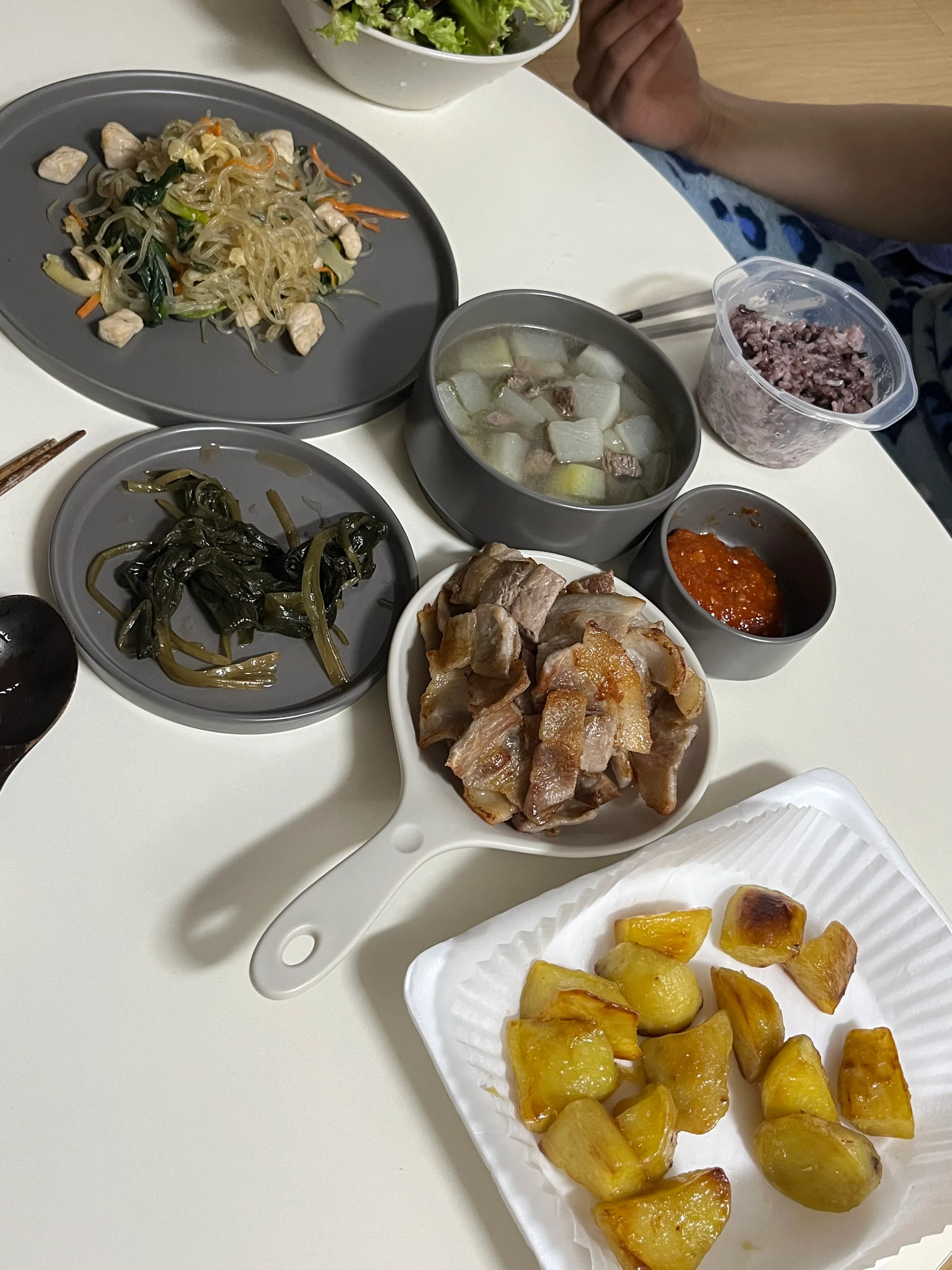 '국내산 한식기 도자기 면기 우동기 라면기 3color' 제품으로 꾸민 유저들의 스타일링샷 | 오늘의집 유저들의 집꾸미기