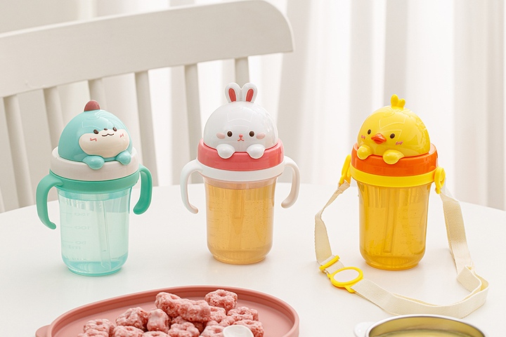 아동식판·식기세트 New 프렌즈 흘림방지 입체 빨대컵2 오늘의집 쇼핑