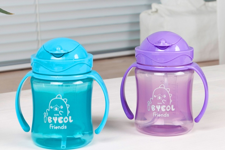 빨대컵·유아컵 플립 컬러 Pp 유아 빨대컵 샘방지 어린이집 원터치 물통 250ml 오늘의집 쇼핑