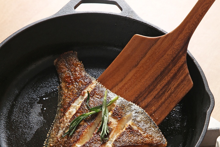 국자·뒤집개·주걱 월넛 조리도구 원목 우드 사각뒤집개l34cm 오늘의집 쇼핑