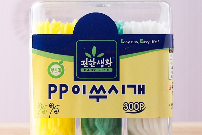 수저·포크·이쑤시개 300p 롯데 편한생활 이쑤시개pp사각 6cm 오늘의집 쇼핑