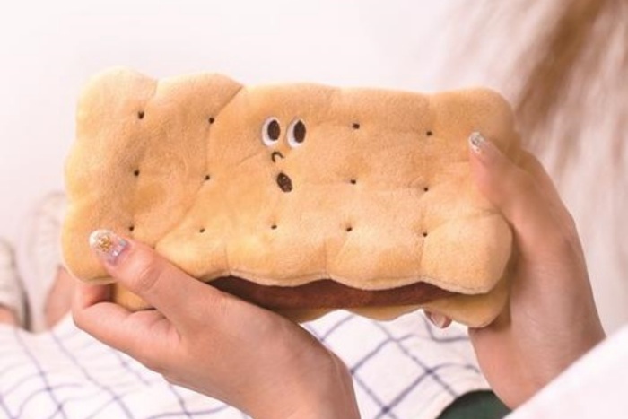 디자인문구 쿠키 비스킷 캐릭터 봉제 필통 파우치 대용량 학생용 파우치 펜케이스 귀여운 여친선물 오늘의집 쇼핑