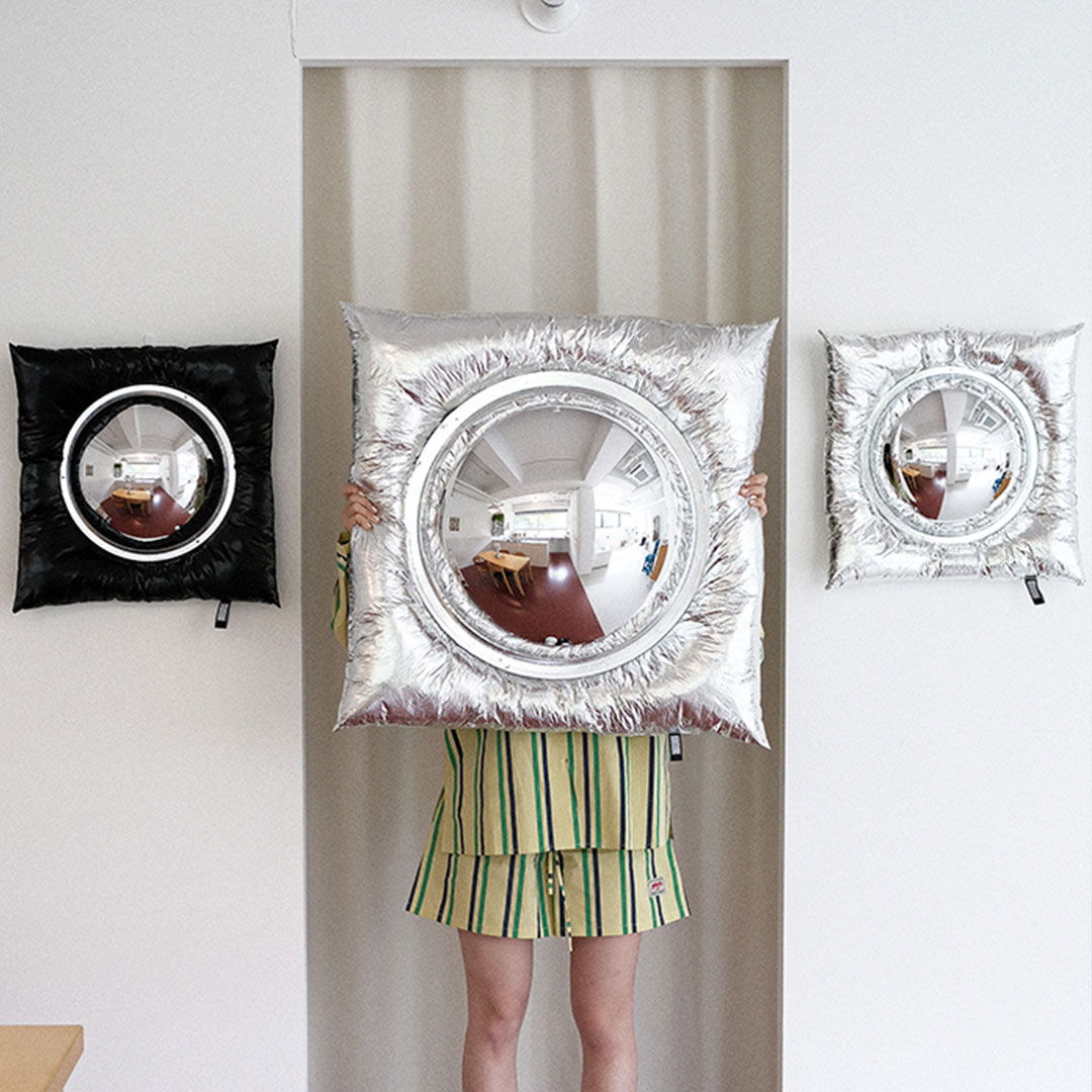 벽거울 > Egg Toast Mirror (에그토스트 수제 볼록거울) _ 2color | 오늘의집 쇼핑