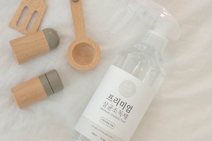 위생용품 프리미엄 살균소독제 뿌리는 소독제 500ml 오늘의집 쇼핑