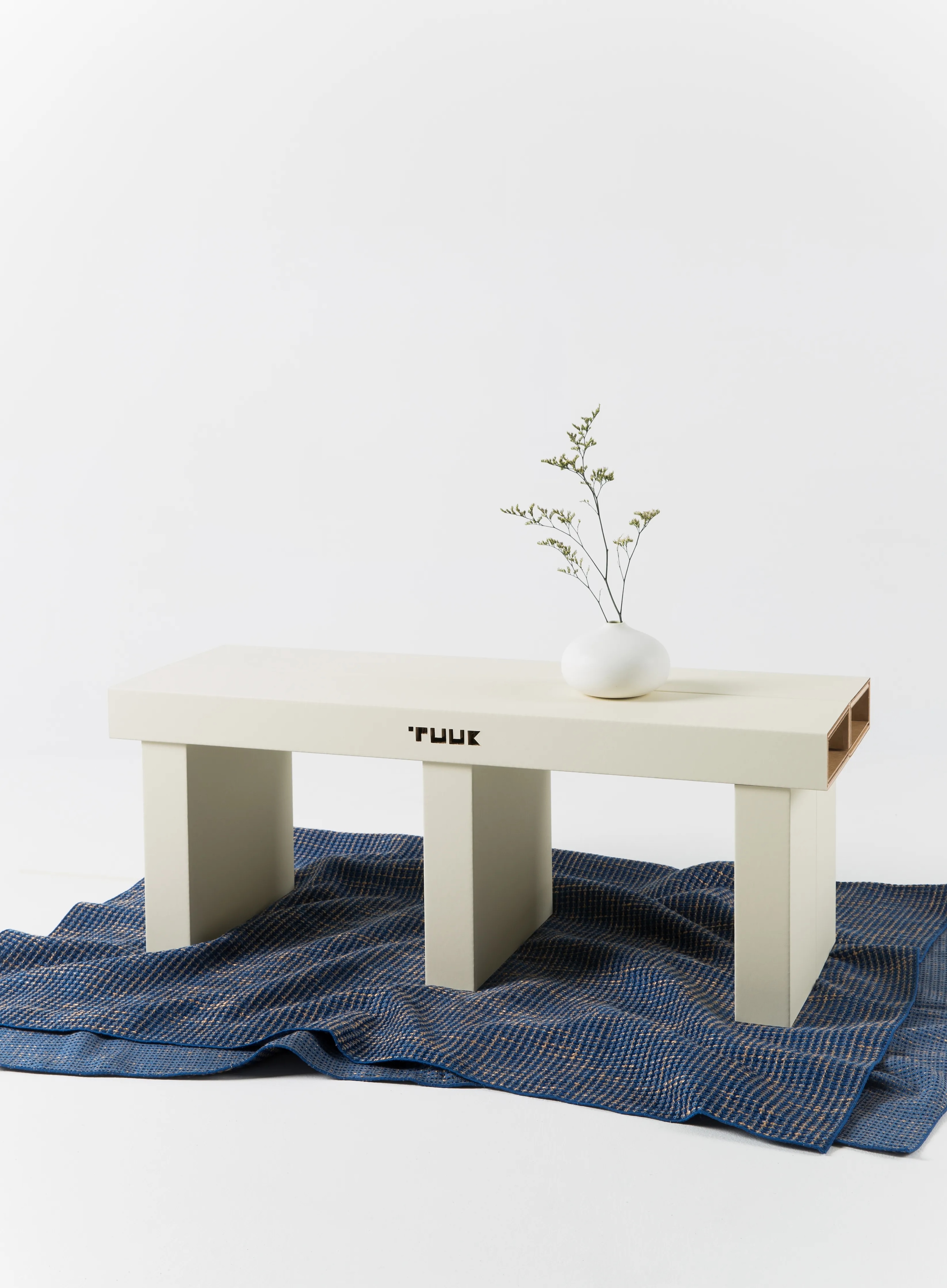 스툴·벤치 > Tuuk Chair ll Ivory | 오늘의집 쇼핑