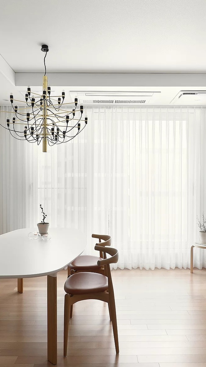 나른한 편안함이 흐르는 나만의 공간_ 삼송 E-편한세상 시티 22PY APT | 라이프스타일 슈퍼앱, 오늘의집