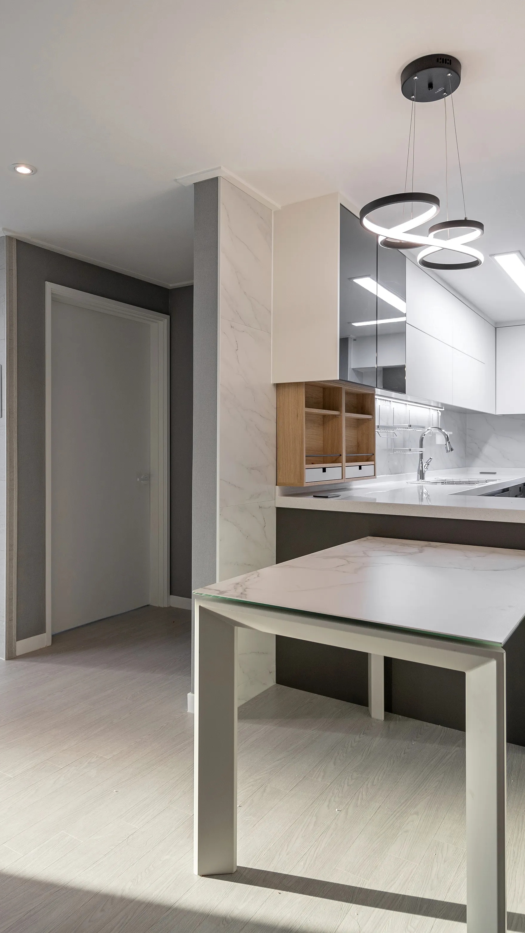 한샘 모델하우스 주방을 그대로(반포훼밀리_38PY) | 라이프스타일 슈퍼앱, 오늘의집