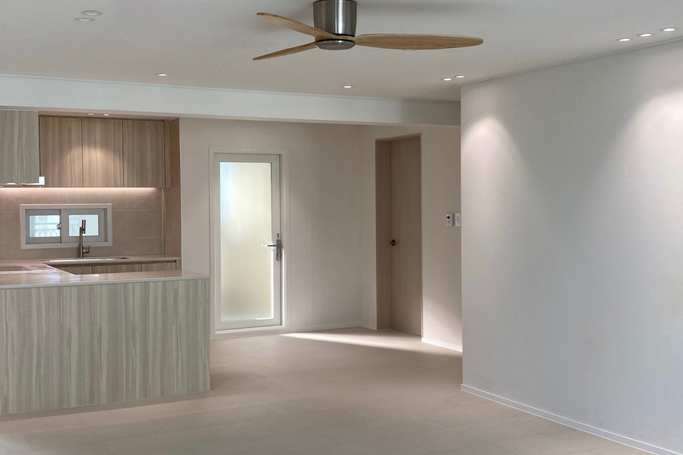 울산 구영동문굿모닝힐 29py 따뜻한 느낌의 우드 텍스쳐 포인트가 돋보이는 인테리어 | 라이프스타일 슈퍼앱, 오늘의집