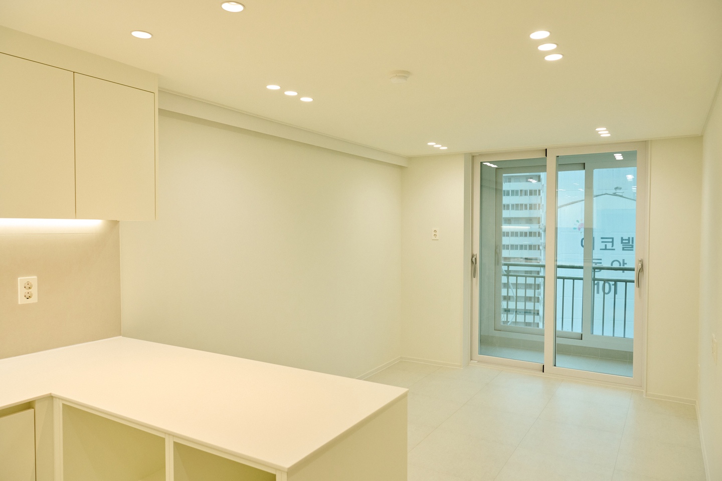 기초부터 튼튼하게 탈바꿈한 건강한 집2[동답한신아파트 23PY] | 라이프스타일 슈퍼앱, 오늘의집